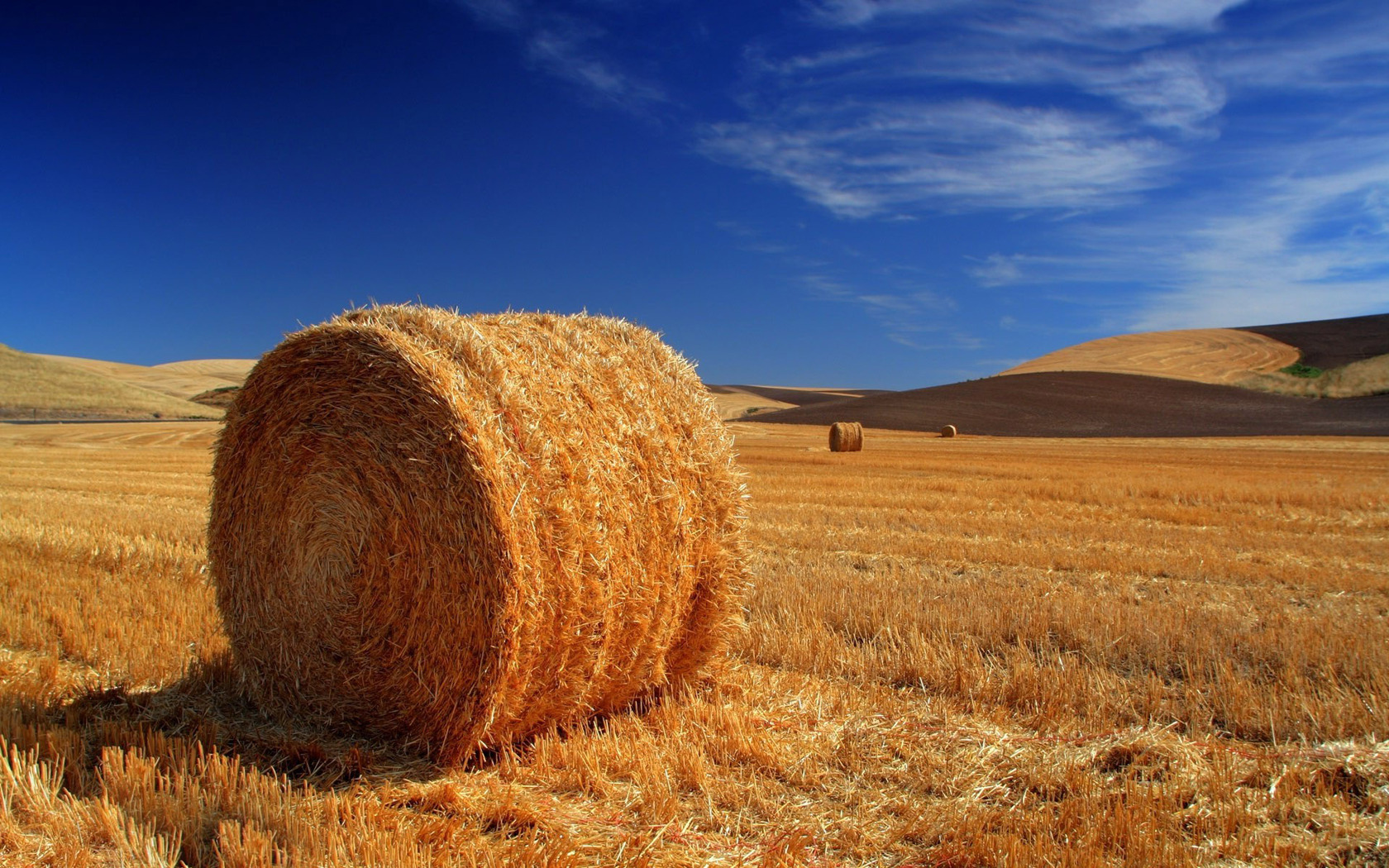 Hay Bale Wallpaper WallpaperSafari Hay Bale Wallpaper WallpaperSafari
