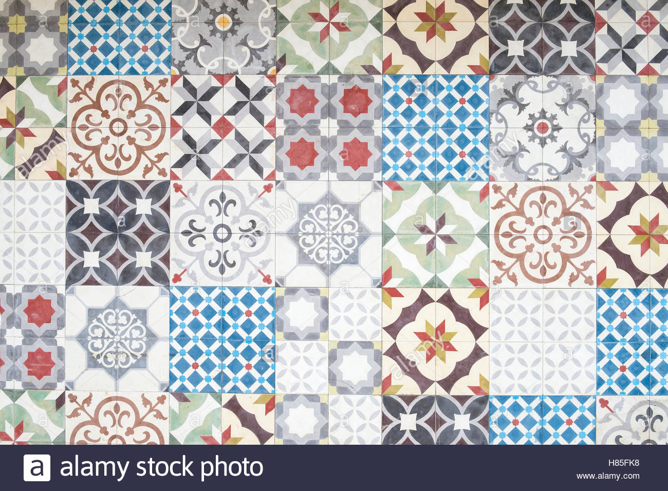 [34+] Mismatched Backgrounds | WallpaperSafari