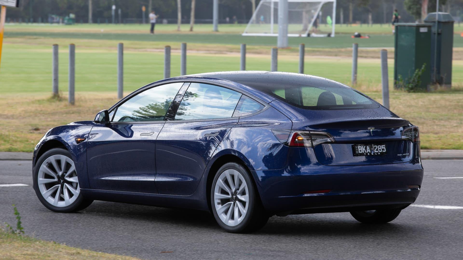 🔥 Free download Tesla Model Long Range Review Tech Power And ...