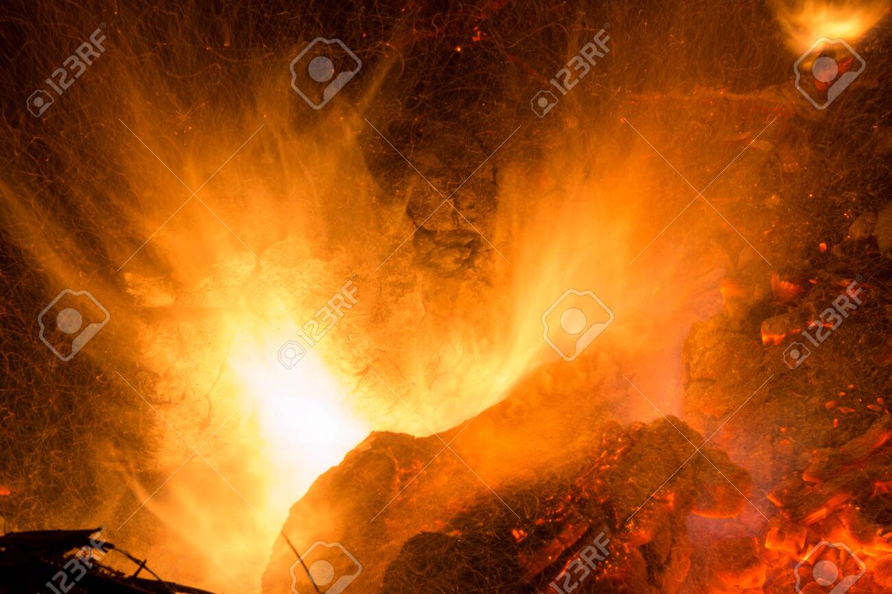 [46+] Hellish Backgrounds | WallpaperSafari