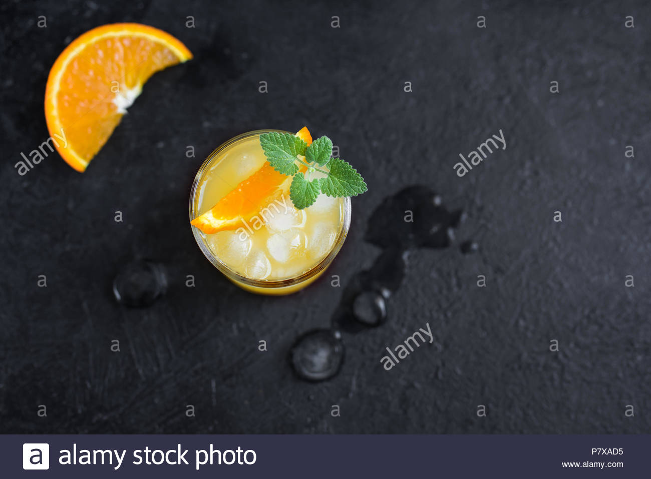 [46+] Gin Background - WallpaperSafari