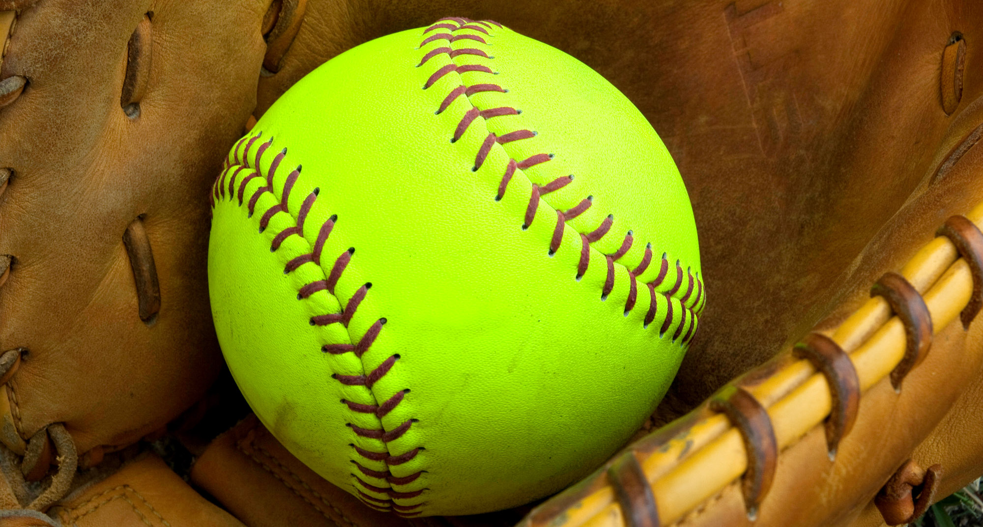 🔥 [50+] Softball Backgrounds | WallpaperSafari