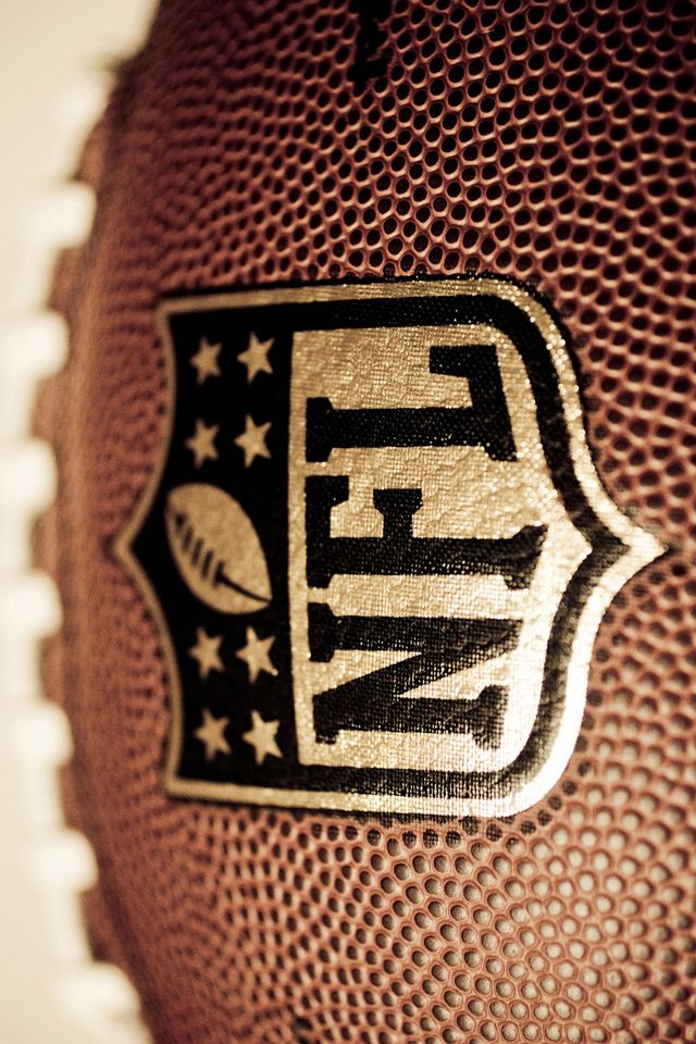 🔥 Free Download Score Your Next Touchdown With Football Iphone ...