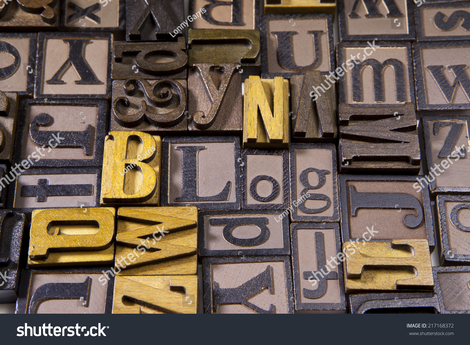 [35+] Typeset Background on WallpaperSafari