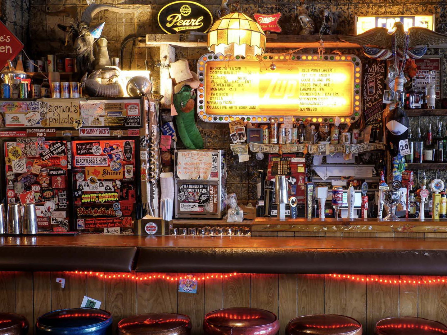  30 Bar Backgrounds WallpaperSafari