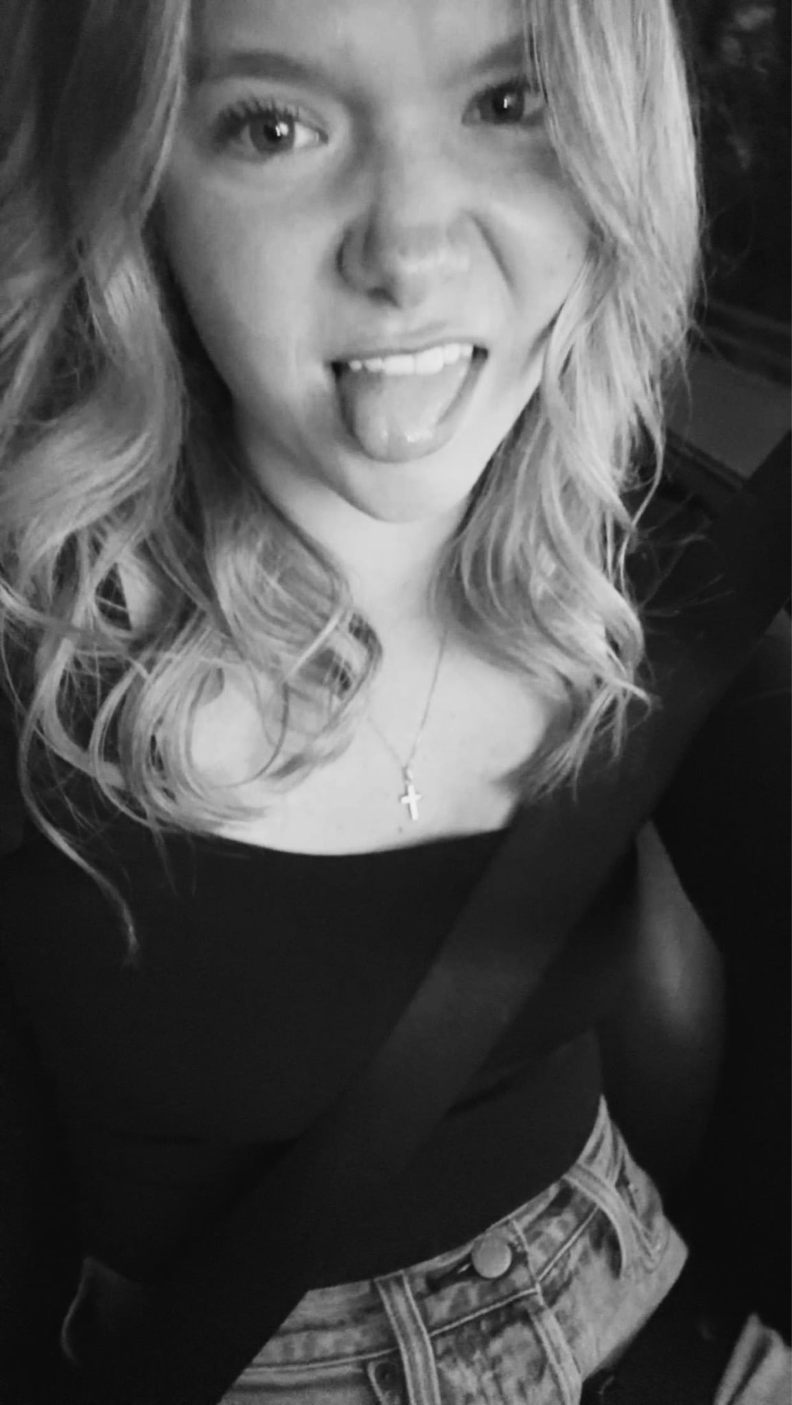 🔥 [80+] Emily Armstrong Wallpapers | WallpaperSafari