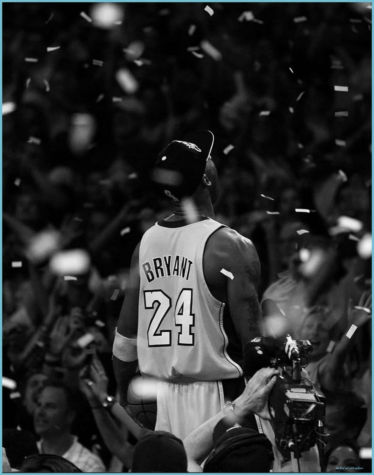 60 Kobe Bryant Black And White Wallpapers WallpaperSafari 60 Kobe Bryant Black And White Wallpapers WallpaperSafari
