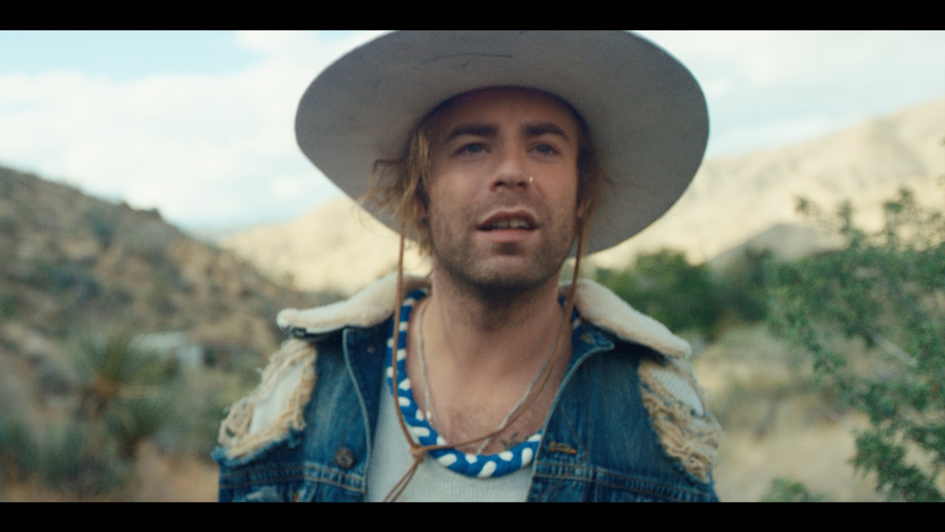 🔥 Free Download Mod Sun Modsun Ft Machine Gun Kelly Shoot Em Down Daily ...