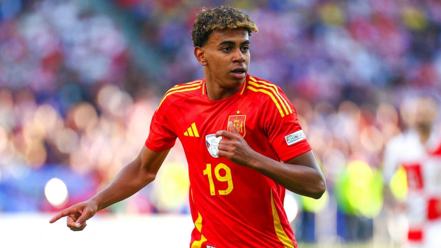 🔥 [40+] Lamine Yamal Desktop Wallpapers | WallpaperSafari