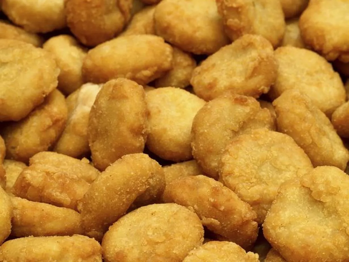 🔥 [50+] Cute Chicken Nugget Wallpapers | WallpaperSafari