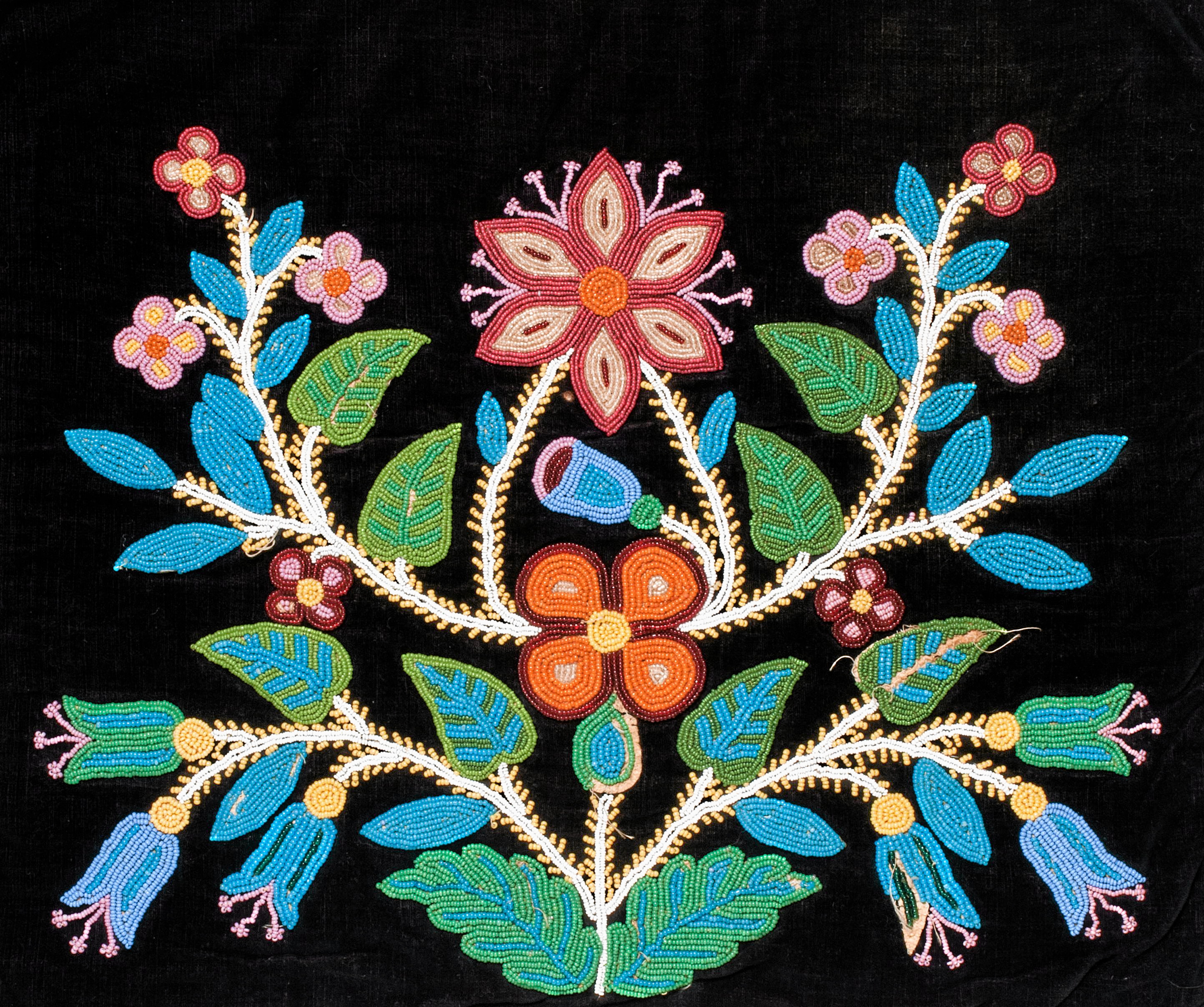 🔥 Free Download Native American Floral Beadwork Show At The Autry ...