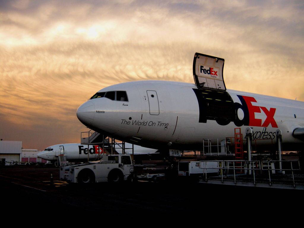 🔥 Free Download Fedex Background Wallpaper by @autumnthomas ...