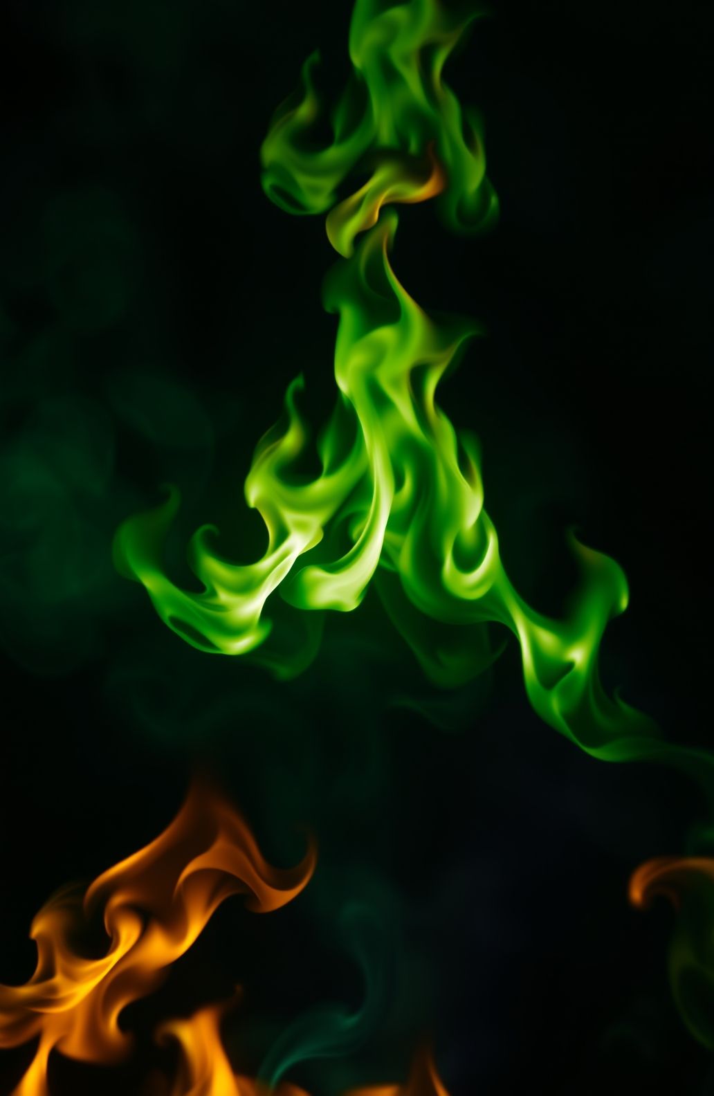 🔥 [50+] Green Flame Wallpapers | WallpaperSafari