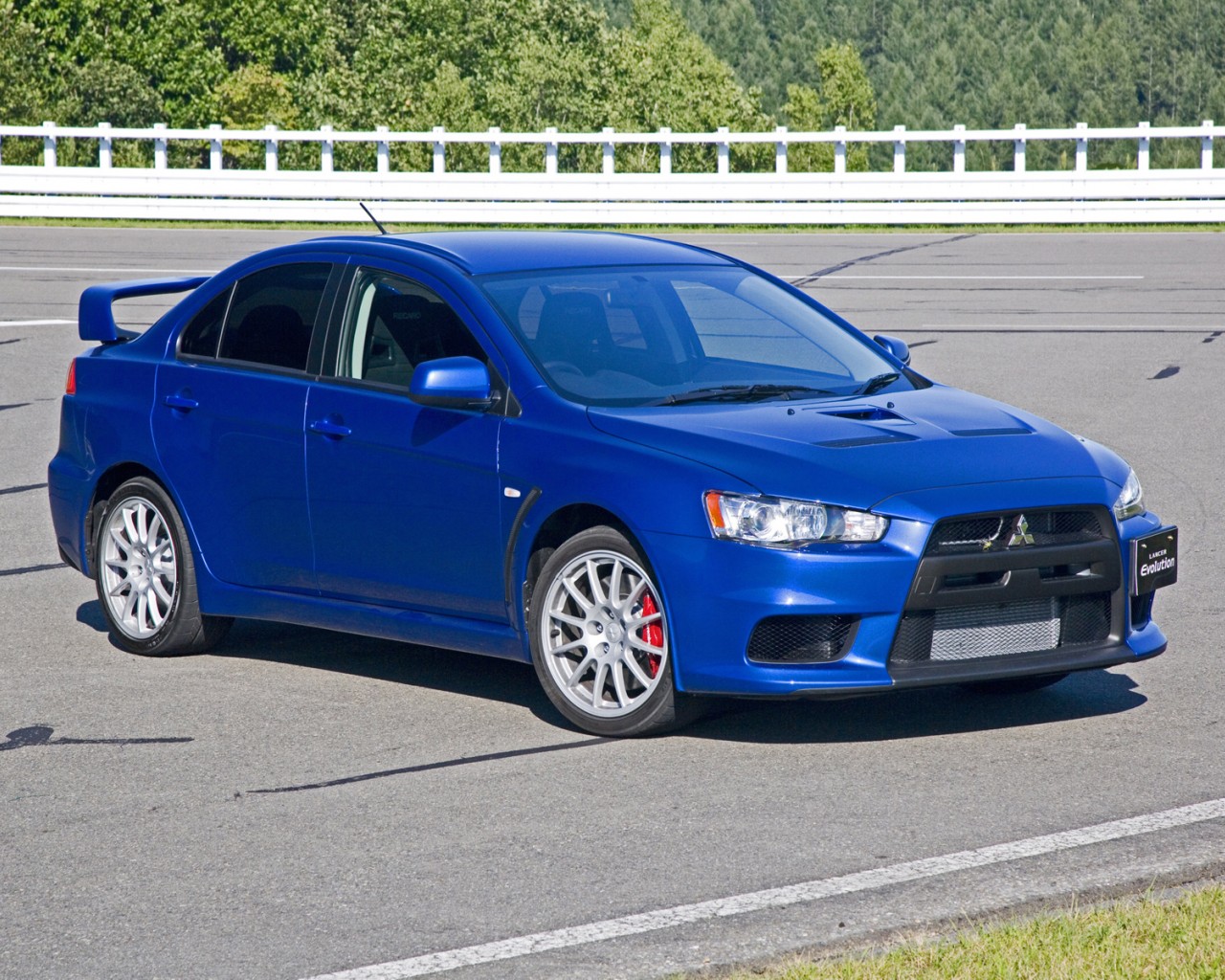 Free Download Mitsubishi Lancer Evolution X Photos And Wallpapers
