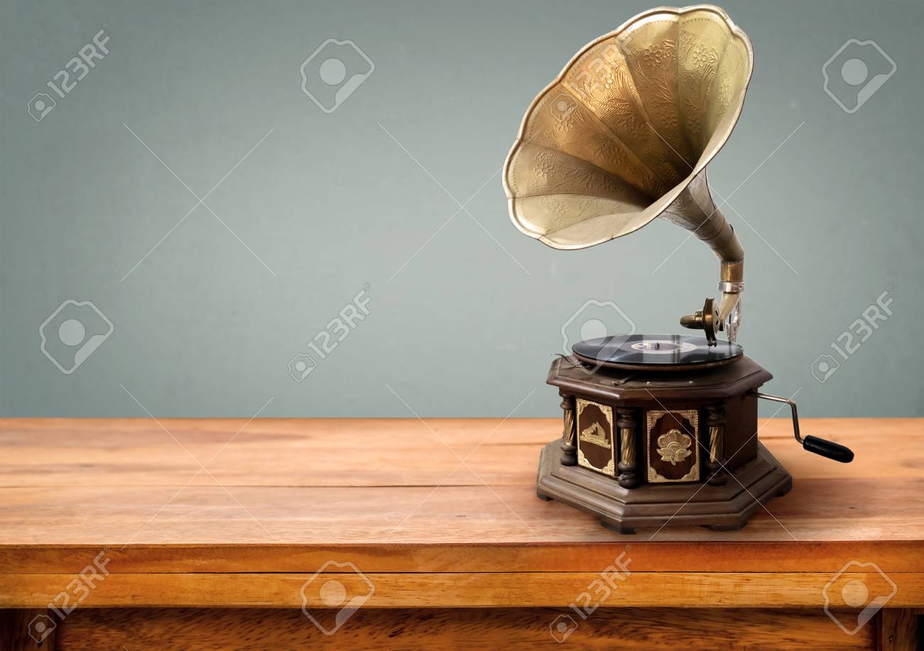 [44+] Gramophone Backgrounds | WallpaperSafari