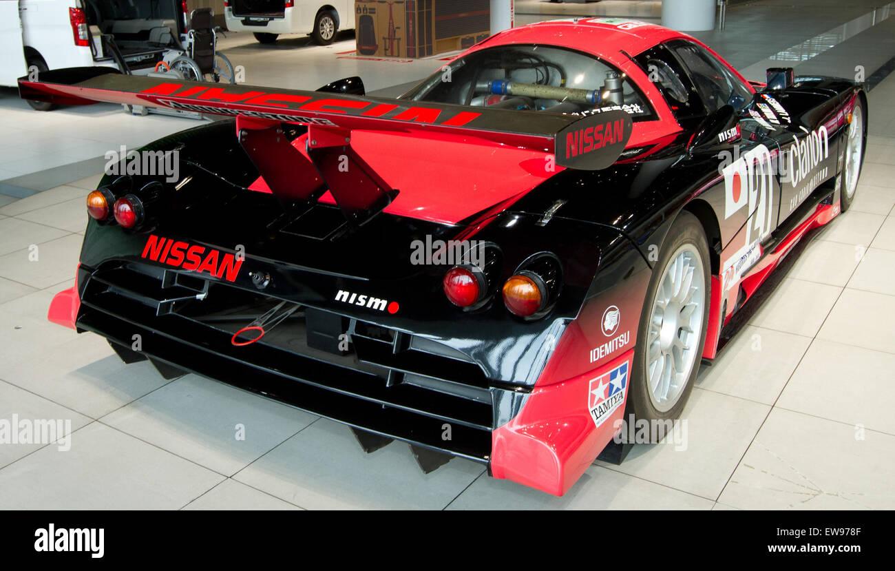 Free download Nissan Heritage Collection Nissan R390 GT1 [2400x1800 ...