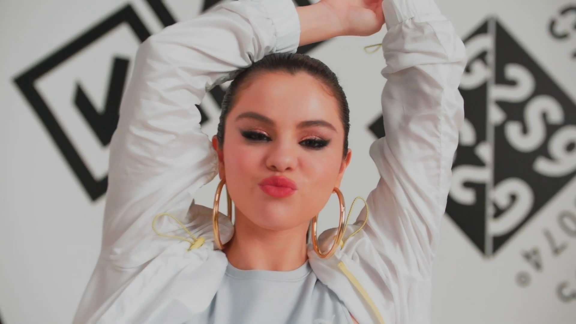 🔥 Free Download Selena Gomez Looks Sporty Cool In New Puma Ads See The ...