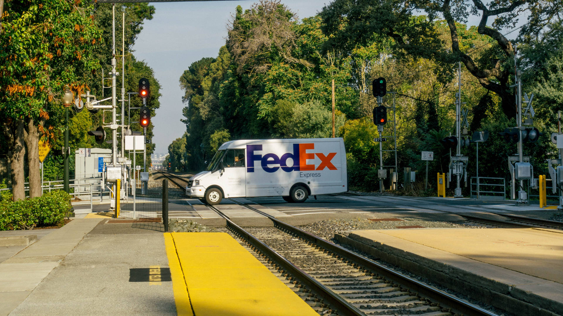 🔥 Free Download Fedex Background Wallpaper by @autumnthomas ...