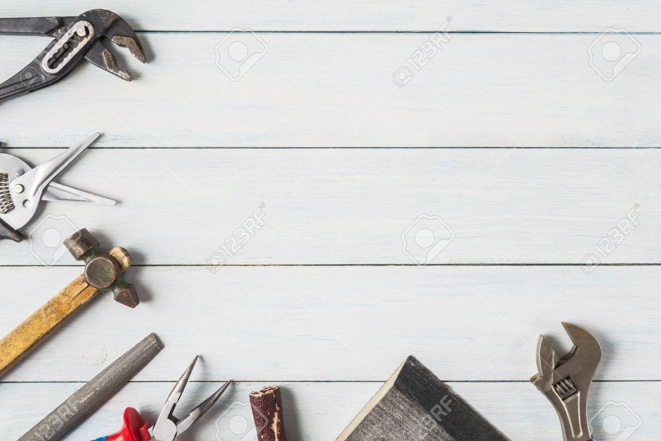 [28+] Tools Background on WallpaperSafari