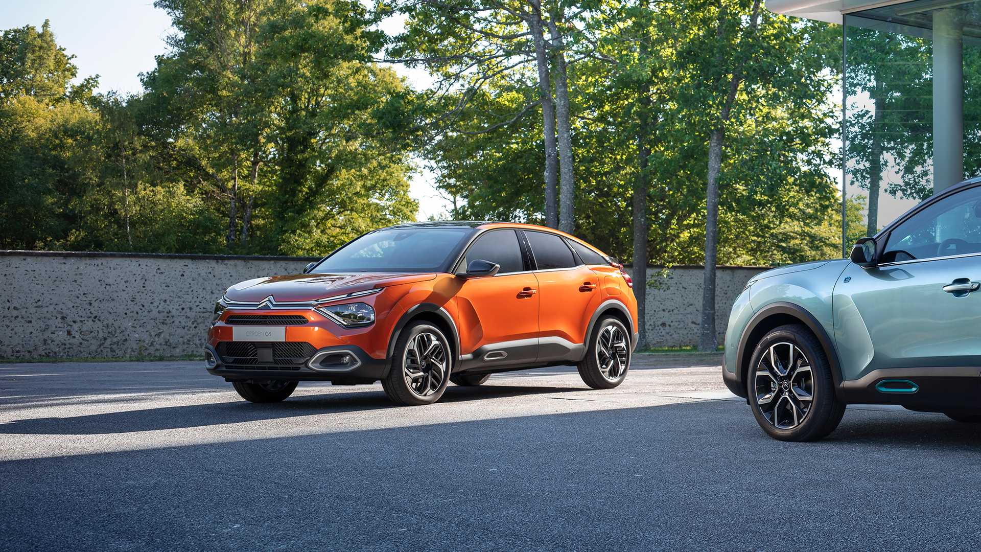 🔥 Free Download Citroen c4 Debuts New Look Will Offer All Electric ...