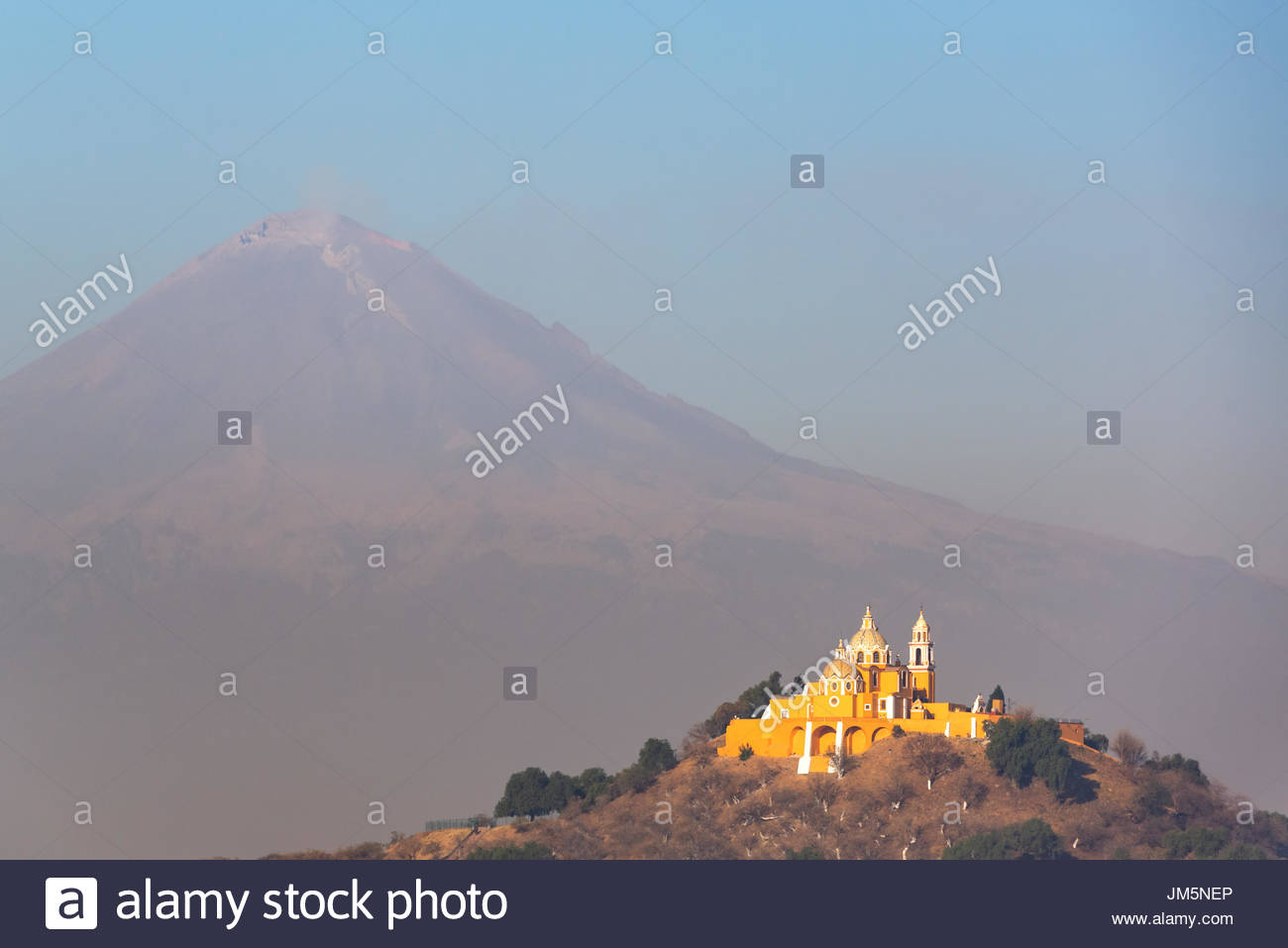 [39+] Popocatepetl Background | WallpaperSafari