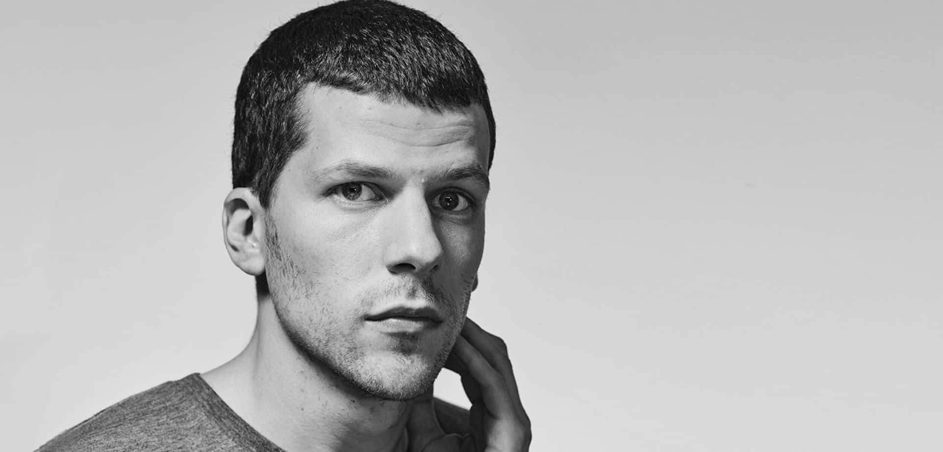 🔥 Free Download Jesse Eisenberg Smiling In A Casual Photoshoot ...
