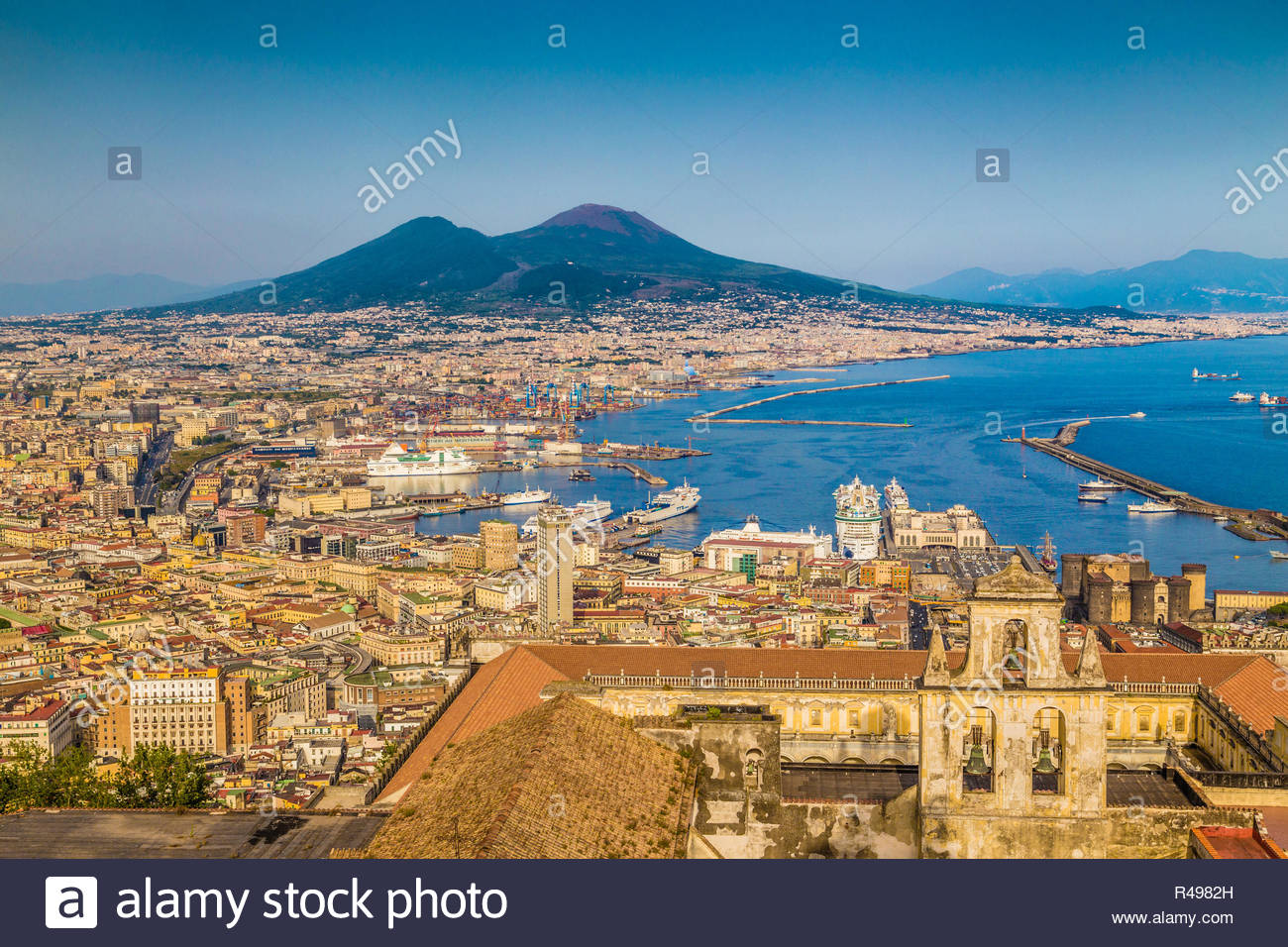 [38+] Naples Background | WallpaperSafari