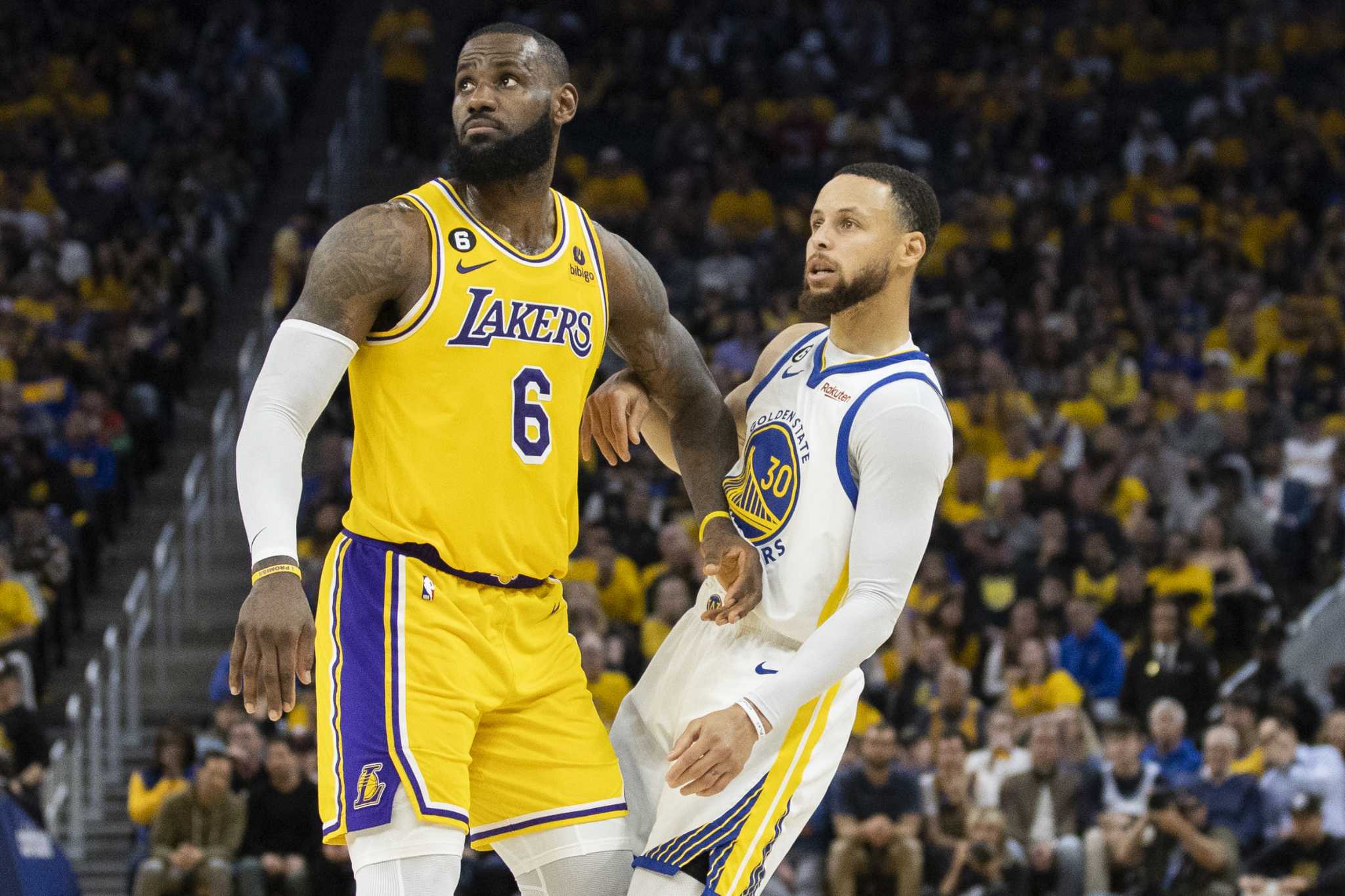 🔥 Free Download The History Of Lebron James And Stephen Curry S ...