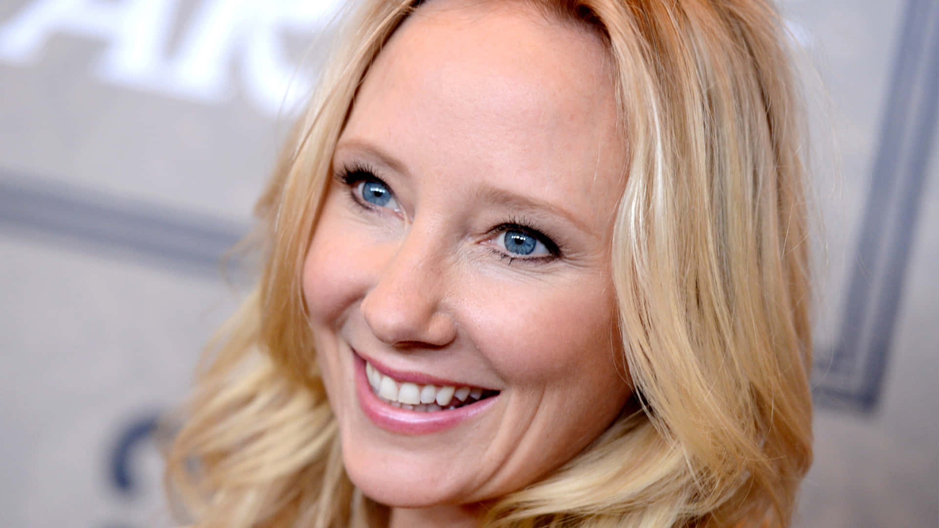 🔥 Free Download Anne Heche Big Smile Wallpaper by @rgreen | WallpaperSafari