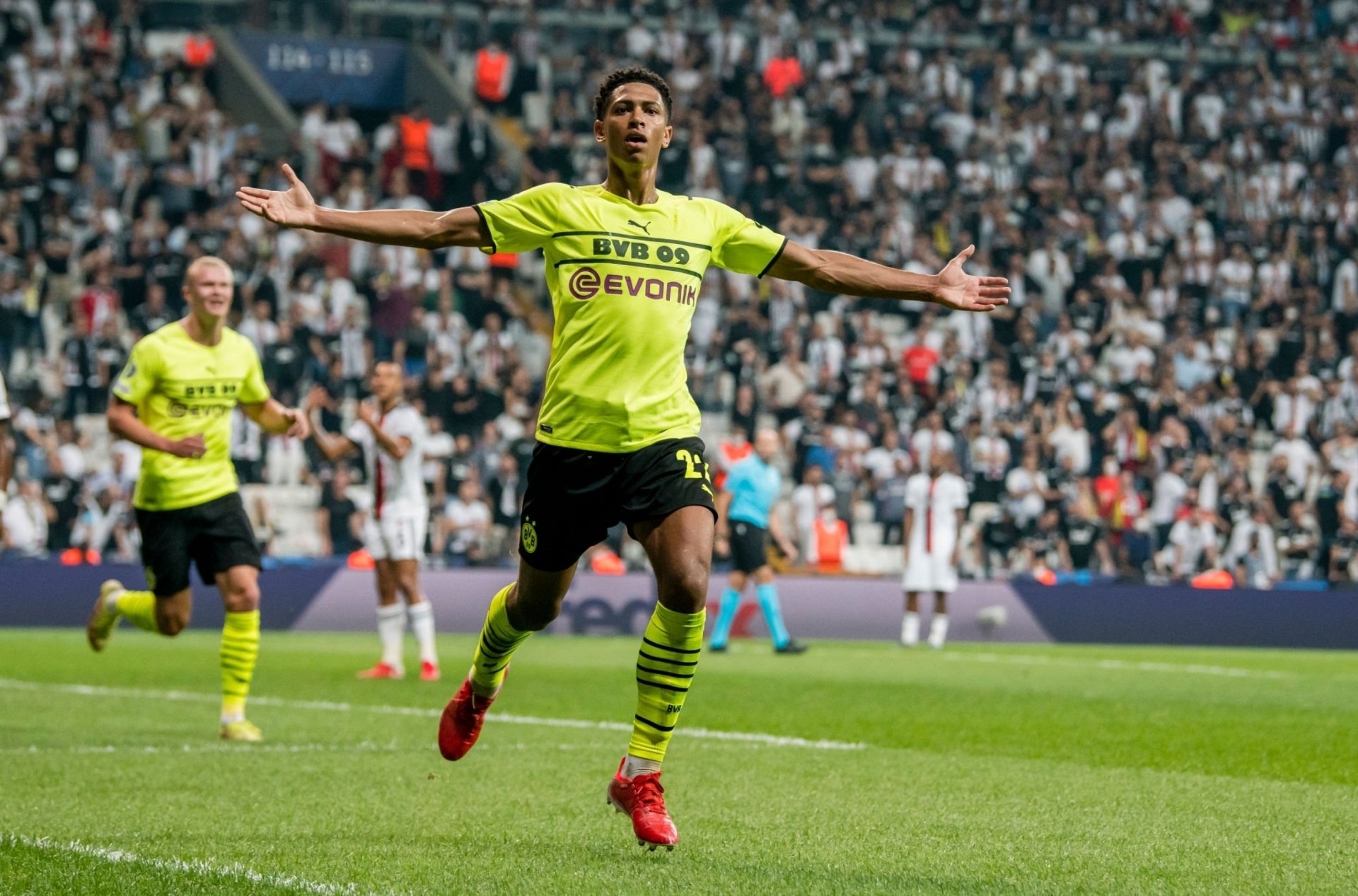 🔥 [60+] Jude Bellingham HD Wallpapers | WallpaperSafari