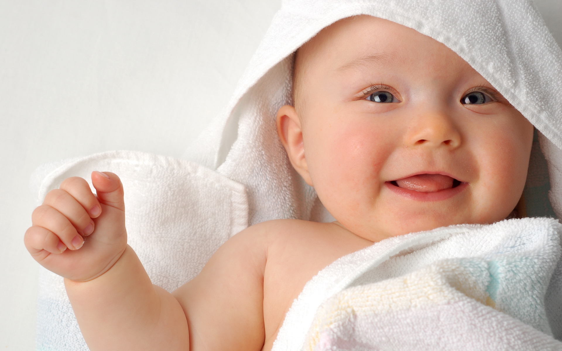  50 Nice Babies Wallpapers WallpaperSafari