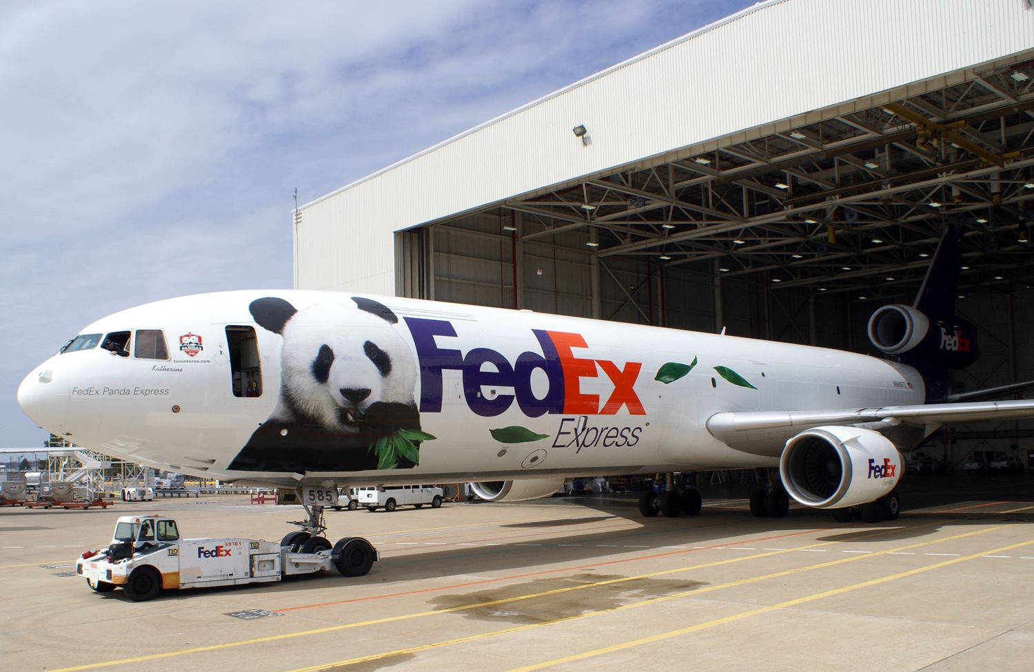 🔥 Free Download Fedex Background Wallpaper by @autumnthomas ...