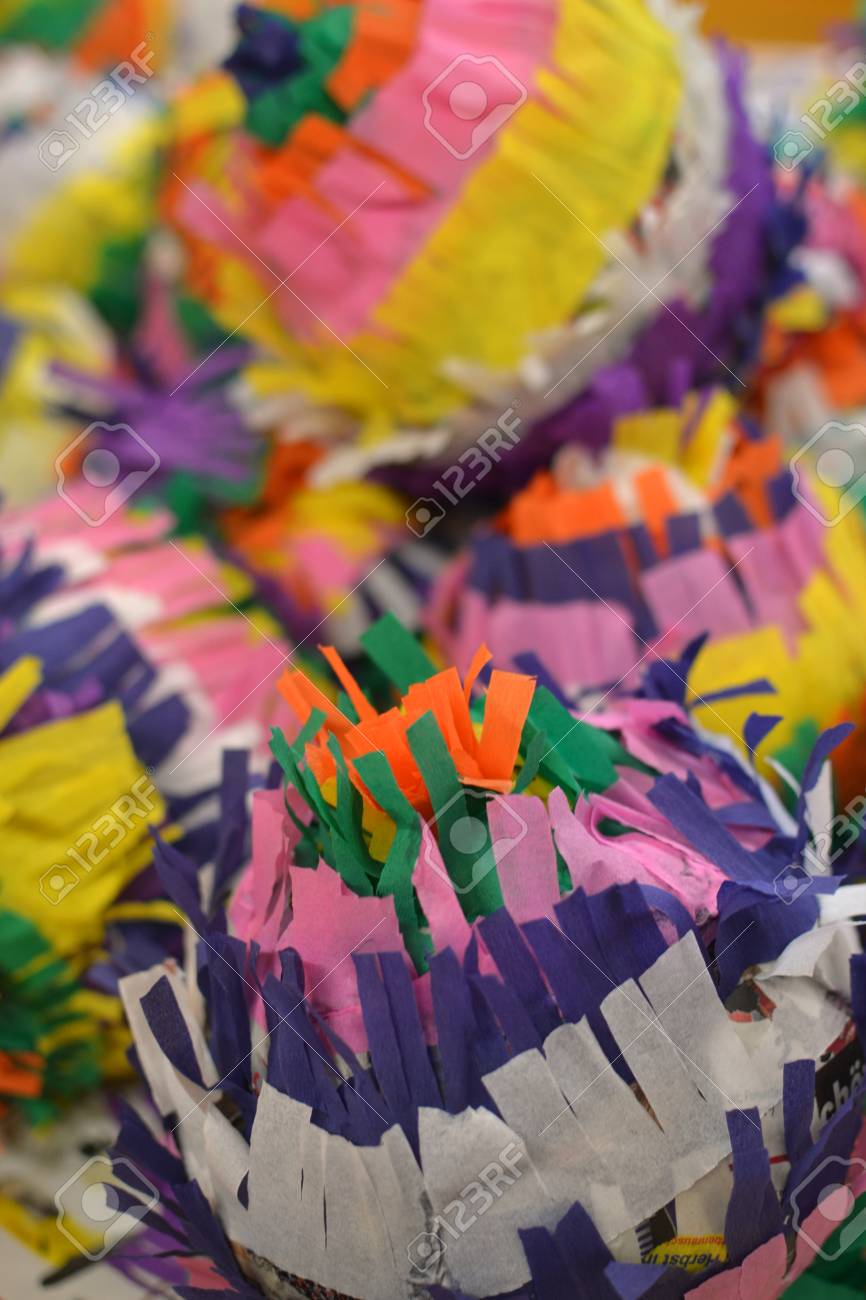 Free download DIY Pinata Fringe Photo Backdrop A Kailo Chic Life Diy ...