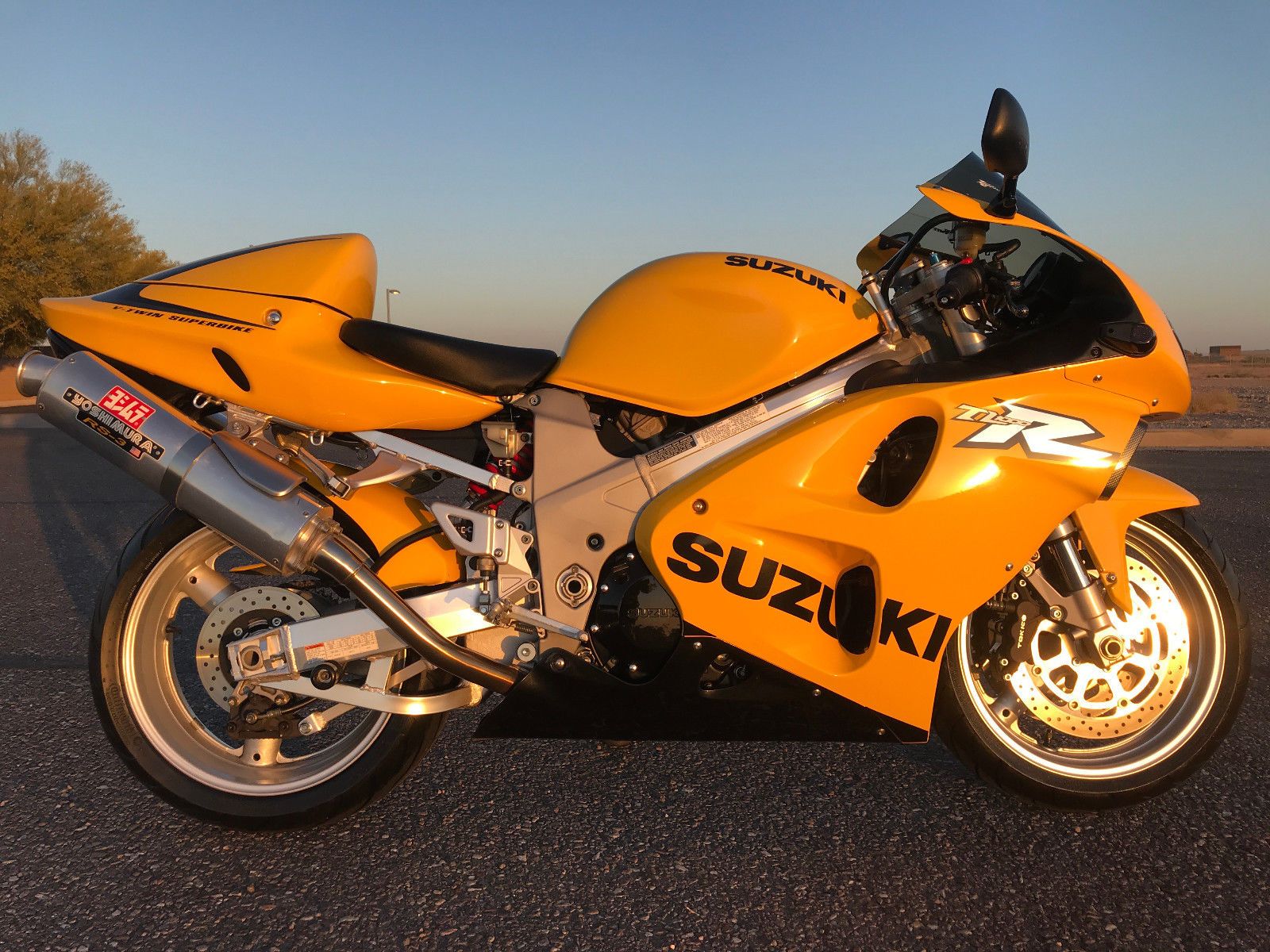 🔥 Free Download Suzuki tl1000r Showroom Immaculate by @rogeralexander ...
