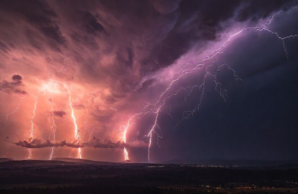 🔥 Free Download Lightning Gifs Wallpaper by @samanthacook | WallpaperSafari