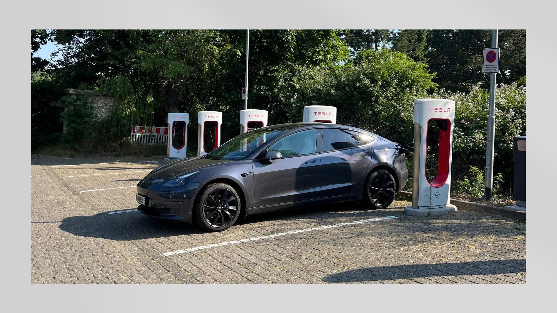 🔥 Free download Tesla end of quarter Supercharging free kilometers ...