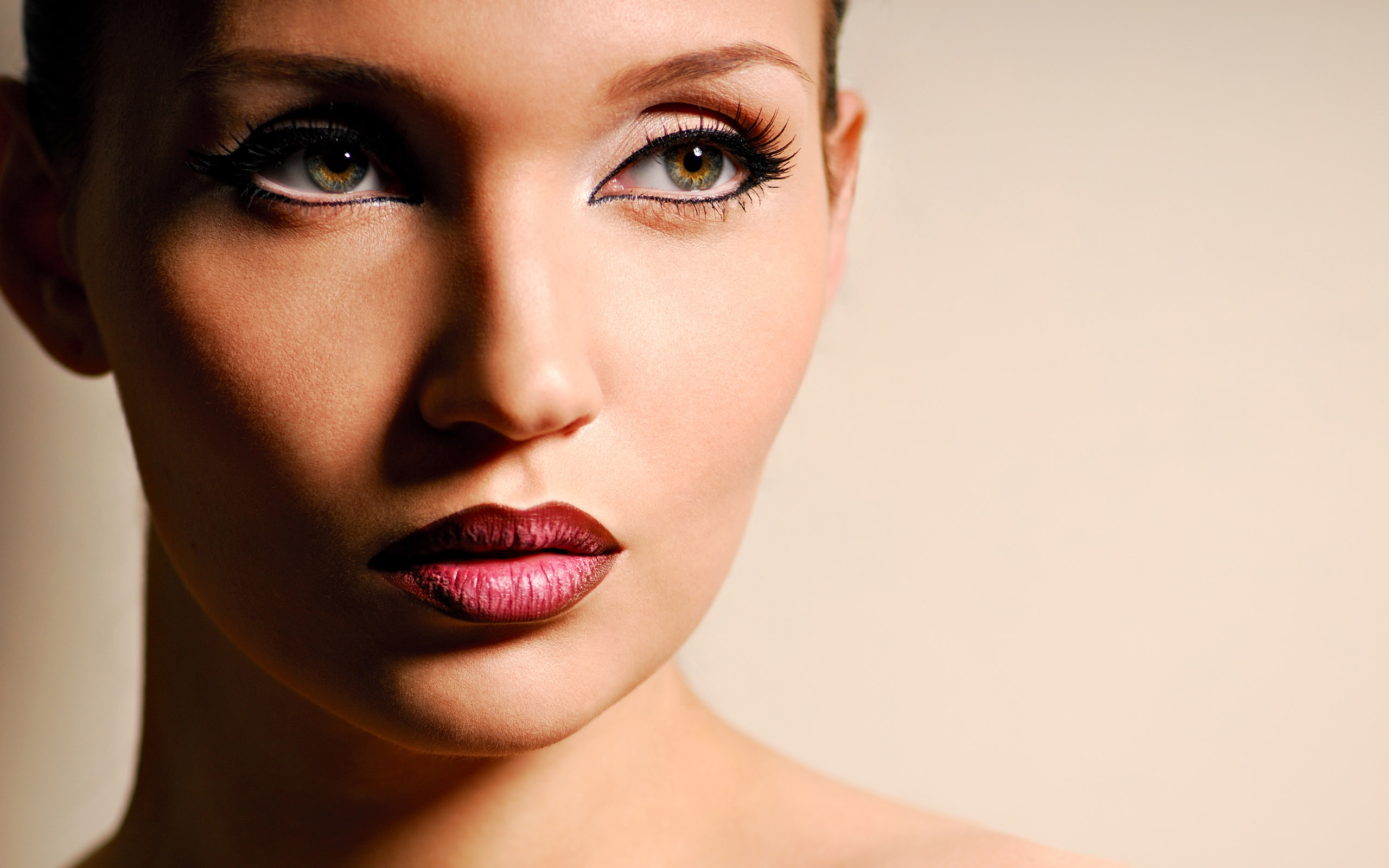  Free Download Beautiful Make Up Wallpapers And Images Wallpapers 