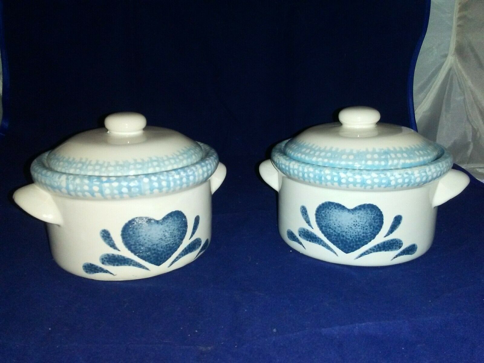 🔥 Free Download Ceramic Jay Blue White Spongeware Heart Country ...