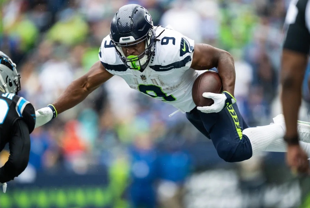 🔥 Free Download Kenneth Walker Iii Jugador Ofensivo De La Semana ...