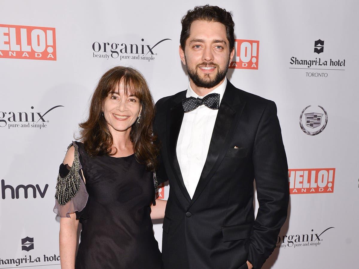 🔥 Free Download Iranian Actor Bahram Radan Apologises For Tweeting In ...