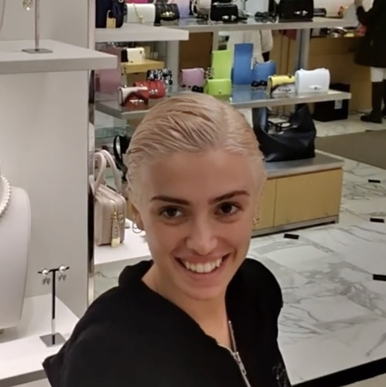 🔥 [40+] Bianca Censori 4k Wallpapers | WallpaperSafari