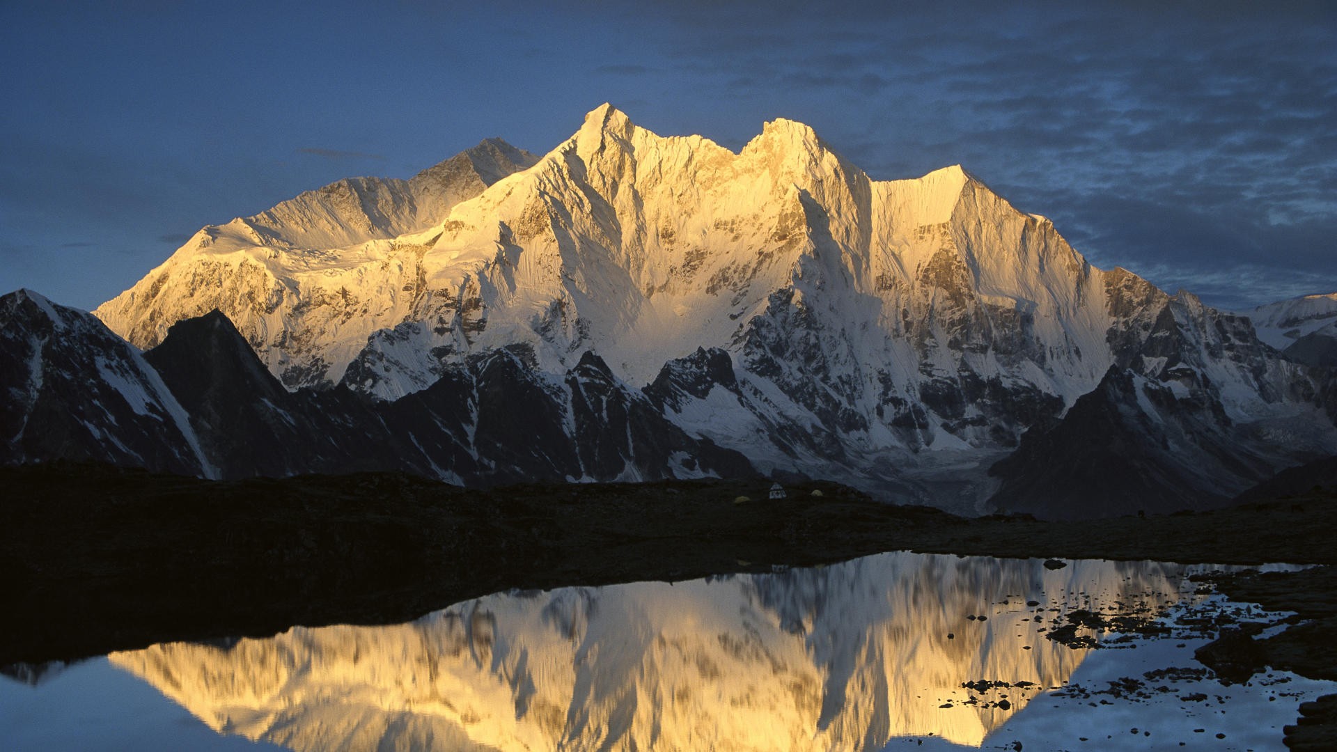 Get High Mountain Hd Wallpaper For Freee