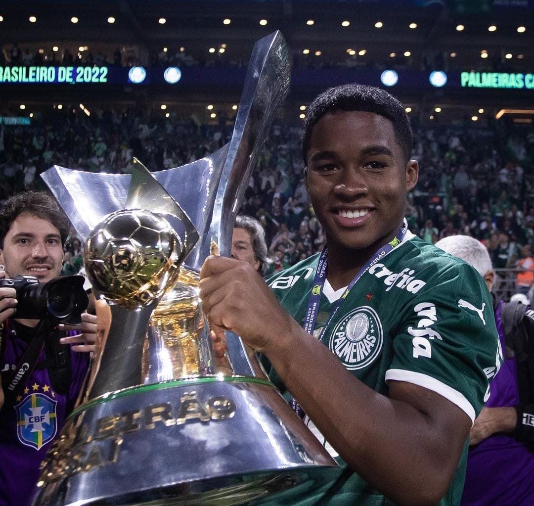 🔥 Free Download Real Madrid Resmi Kontrak Pemain Muda Brasil Endrick ...