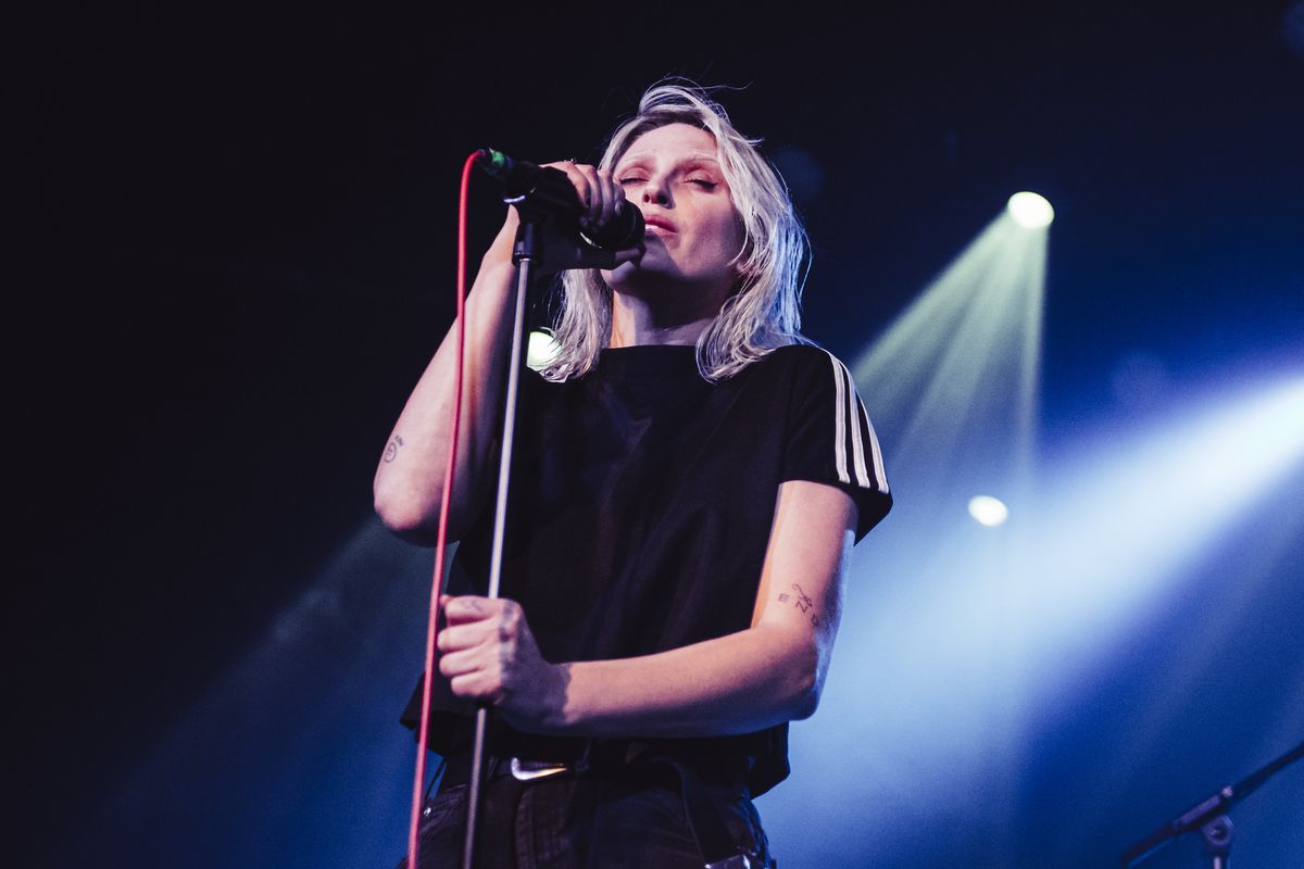 🔥 [80+] Emily Armstrong Wallpapers | WallpaperSafari