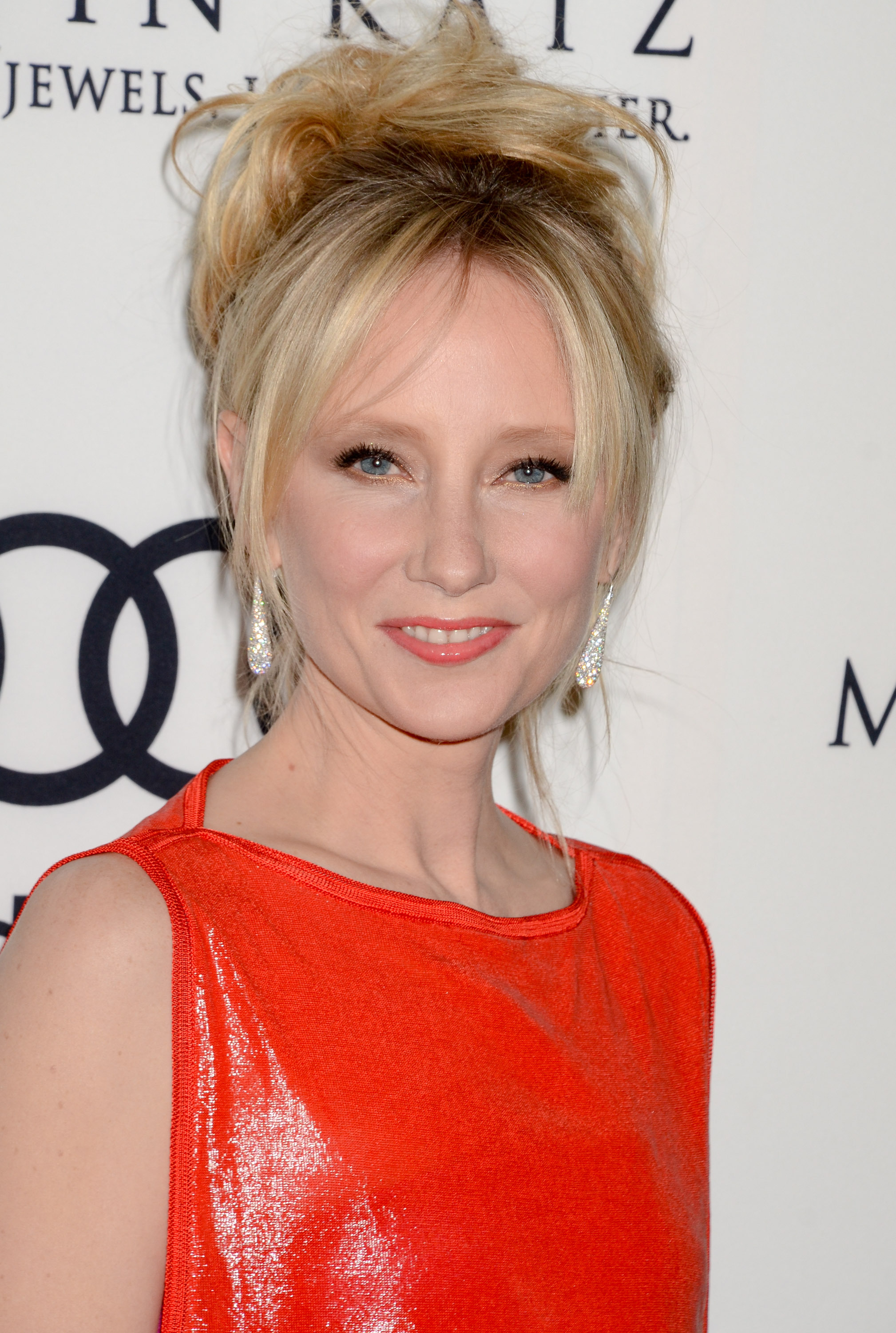 🔥 Free Download Anne Heche Photo Gallery Wallpaper by @nancybrewer | WallpaperSafari