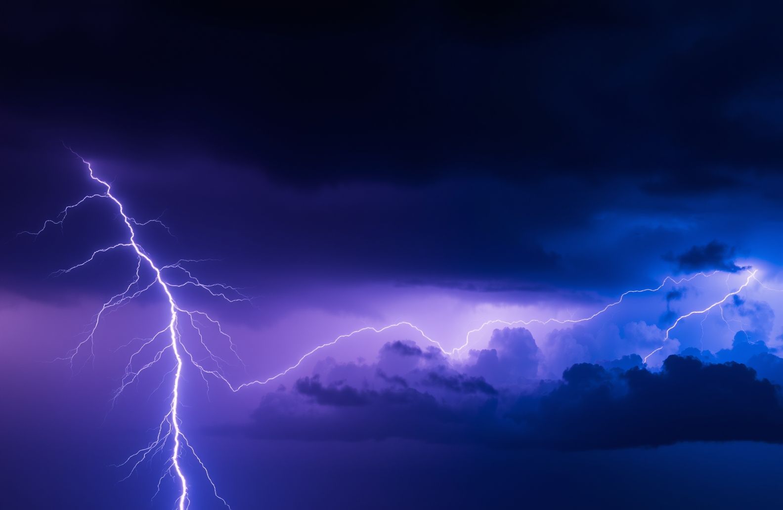 🔥 Free Download Live Lightning Wallpaper by @sandrar96 | WallpaperSafari