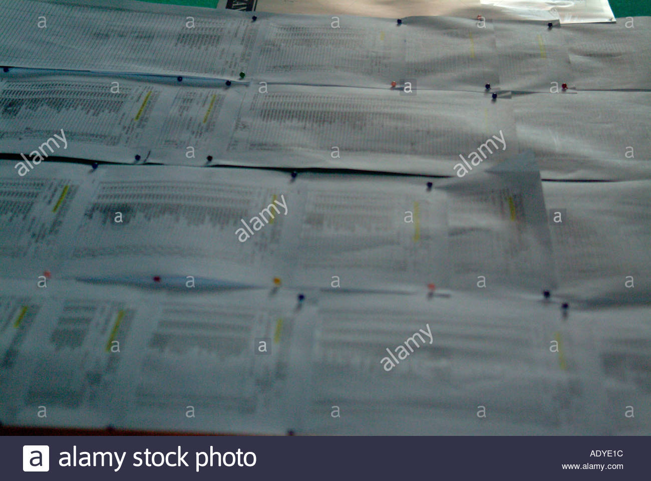 [45+] Pinned Backgrounds | WallpaperSafari