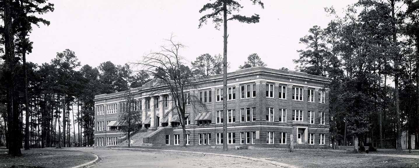 🔥 [44+] SFASU Backgrounds | WallpaperSafari