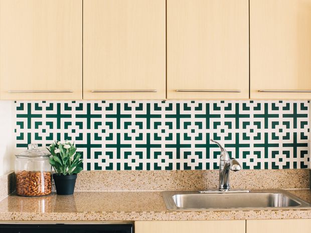 Temporary Kitchen Backsplash