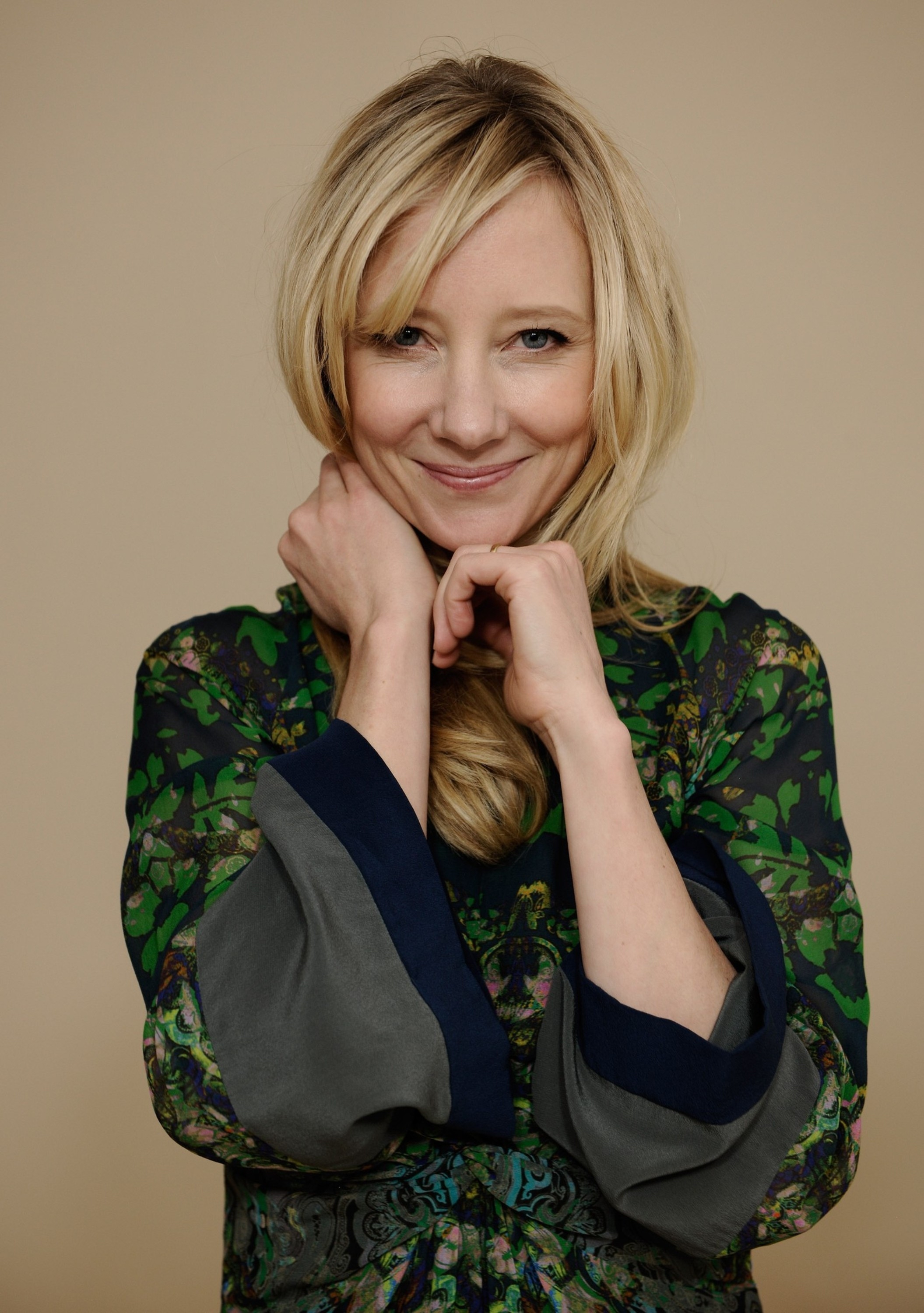 🔥 Free Download Anne Heche Photo Of Pics Wallpaper by @nancybrewer | WallpaperSafari